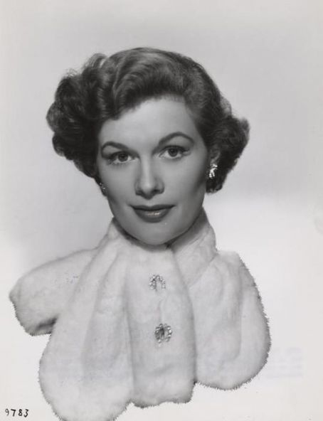 Noir and Chick Flicks: Happy Birthday Jean Hagen (1923-1977)