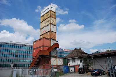 archives: FREITAG FLAGSHIP STORE IN ZURICH(Shop Building)