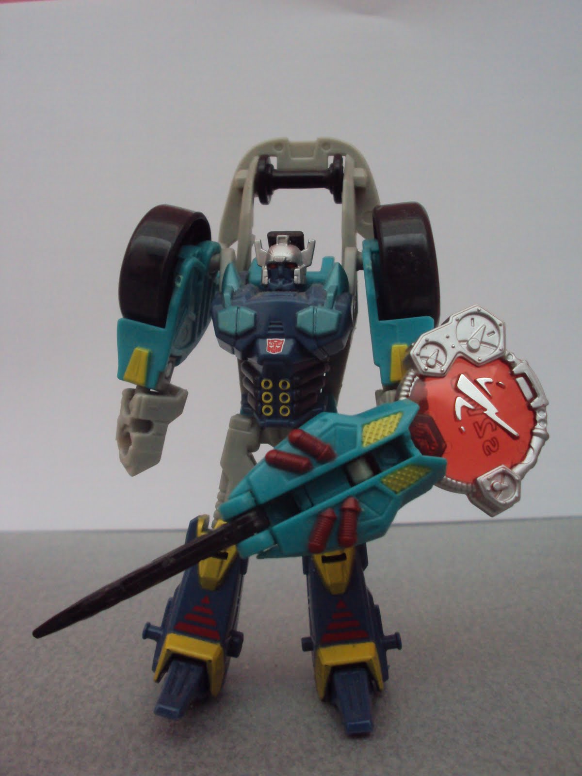Totally Toys: Transformers Cybertron Scout Class