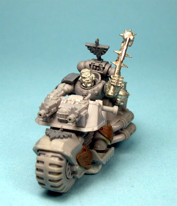 PsychosisPC's The Madhouse Workshop: 40k Chaplain Biker Conversion