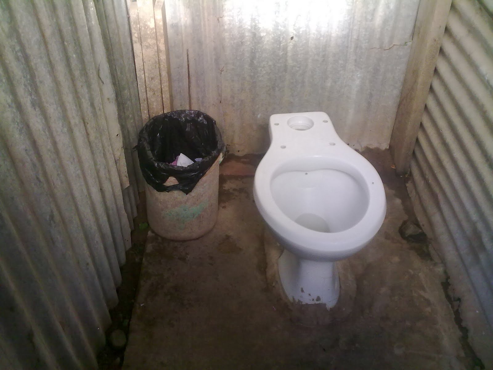 Ascender Santa Cruz: LETRINAS FAMILIARES 1ER PASO