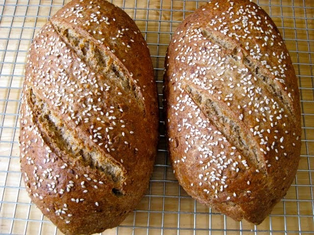 Brot & Bread: German Many Seed Bread - Deutsches Mehrkornbrot