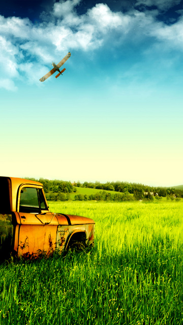 M U L T I F A R I O U S: Hot Mobile Wallpapers