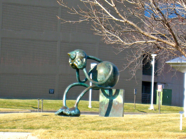 Kansas City Daily Photo: Crying Giant