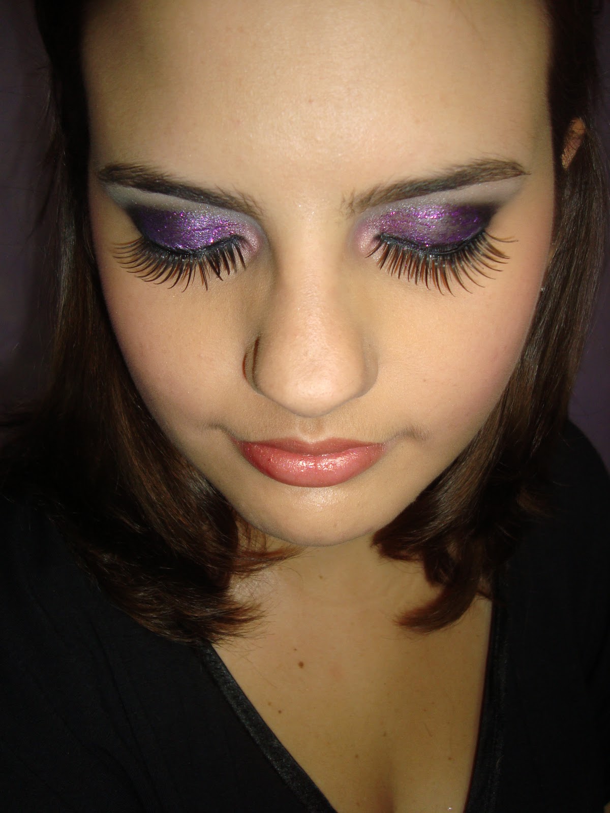 Ana Paula ••Makeup••®: Make up Preto e Roxo com Glitter