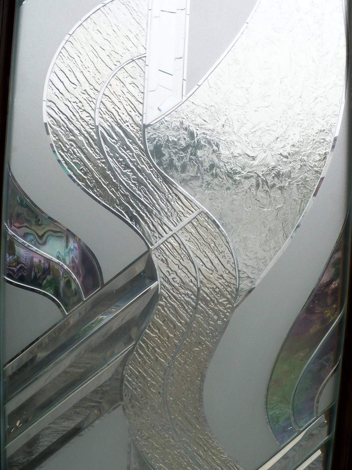 art will never die: inlay glass