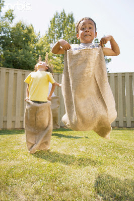 Liz Qualman Designs: Hopping with Adornit - Day 3