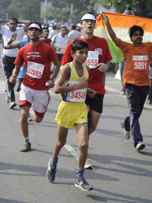 Airtel Delhi HALF MARATHON 2010 | Registration | Mumbai Marathon 2011 ...
