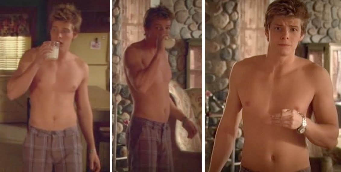 Hunter Parrish Shirtless