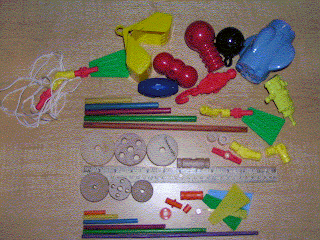 Raise Them Up: MEGA Construction Set Tinker Toys Vs. The Old or ...