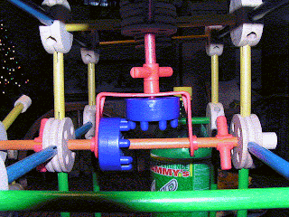 Raise Them Up: MEGA Construction Set Tinker Toys Vs. The Old or ...