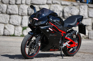ourvehicle - car and motorcycle: Megelli – Sportbike 125r