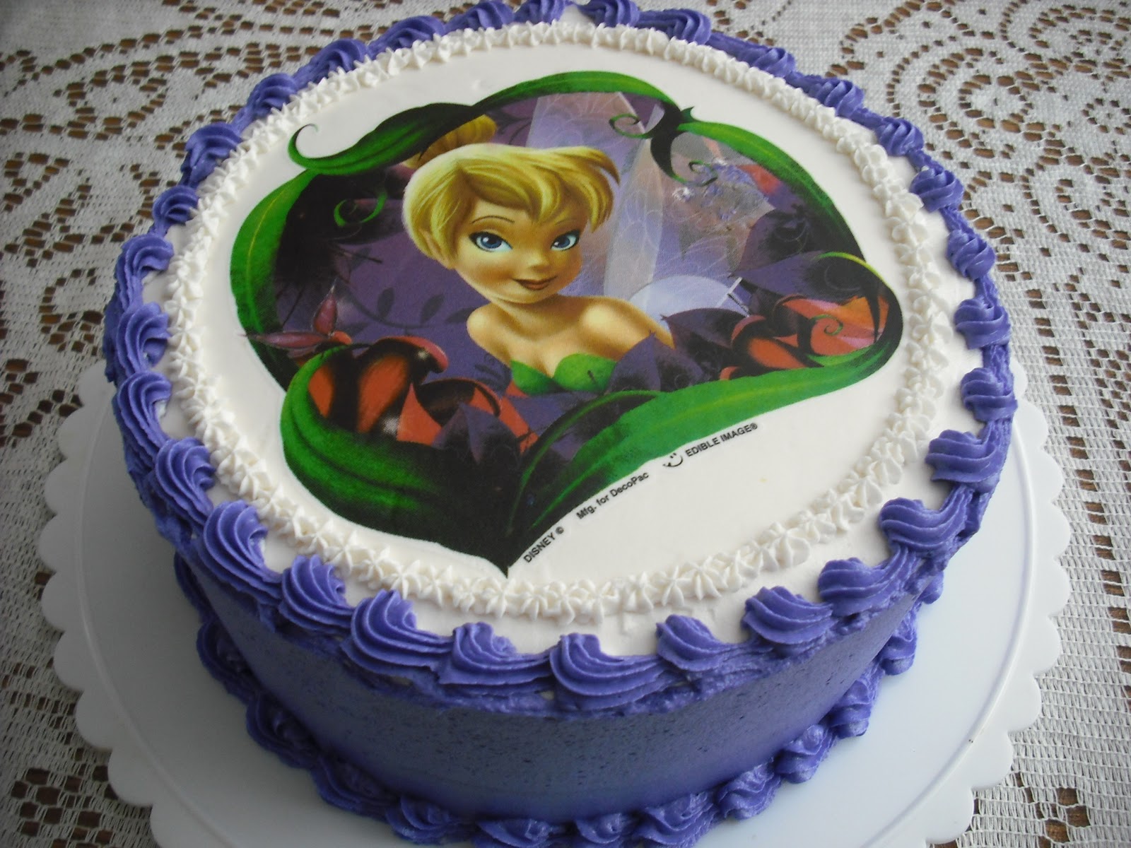 Headless Horseman Bakery: New Cakes on the Block