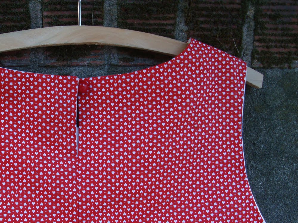 Modern Smocking - - - - - - - - - - - - - -: First Finished Smock: H