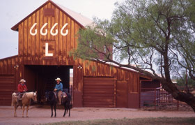 Sweethearts Of The West: Head 'Em Up, Move 'Em Out: Texas Trail Drives