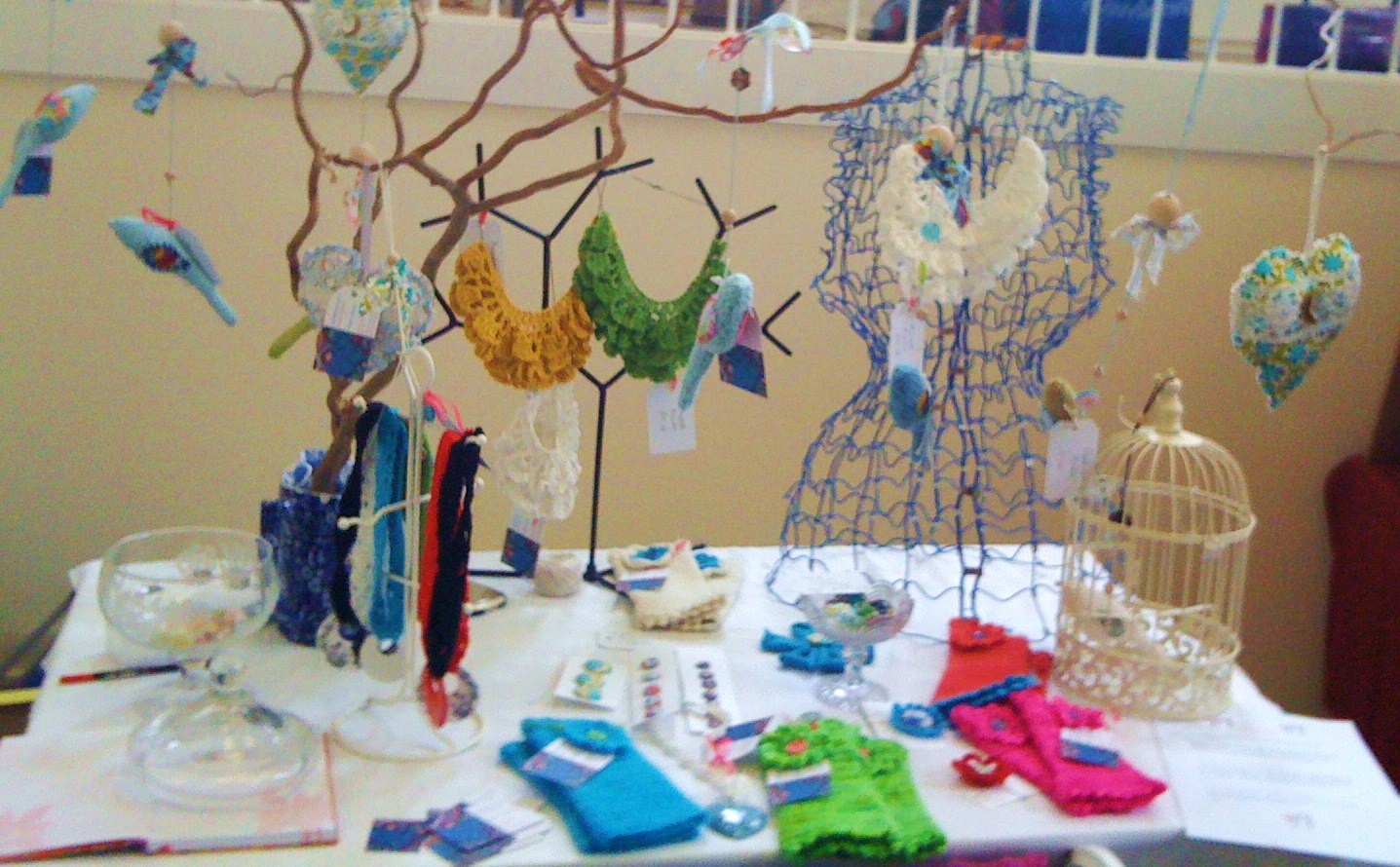 The Craft Hub: The Craft Hub Summer Fair Exeter Castle 19th June 2010 ...