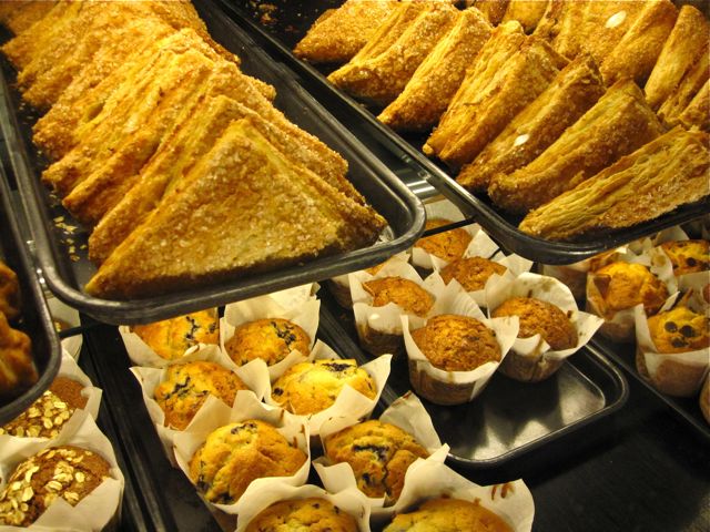 Asunta Rufino's Travels Thru Life...: PORTO'S Bakery & Cafe- QUE SABROSO