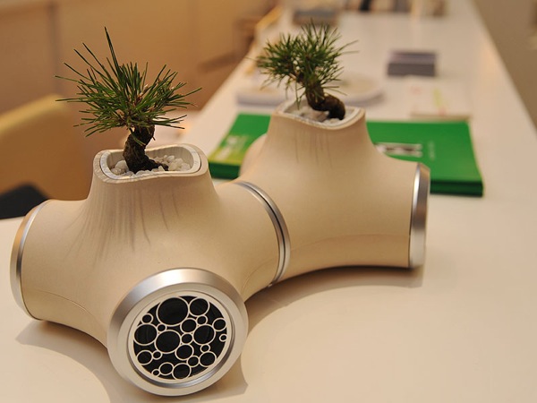 PhotoPasal: 41 Cool and Creative Planters.