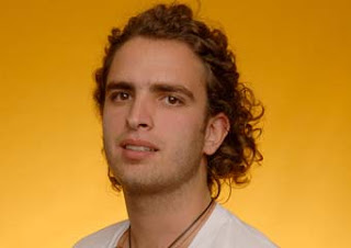 La Academia Azteca: Brian Vega