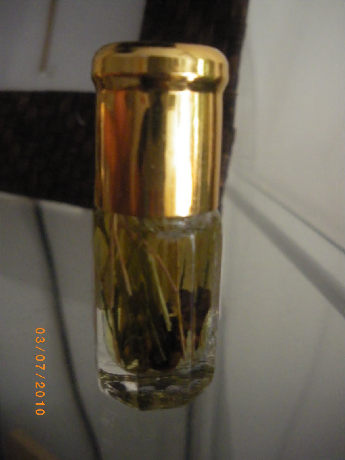 Pokok Buluh dan Herba: Minyak Buluh Perindu