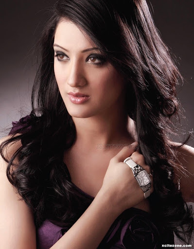 Hot Model Richa Panai Photo Shoot for Balmain Watches - Hot PHOTOSHOOT ...