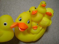 親子英会話サークル High 5（ハイファイブ）: Five Little Ducksの歌詞