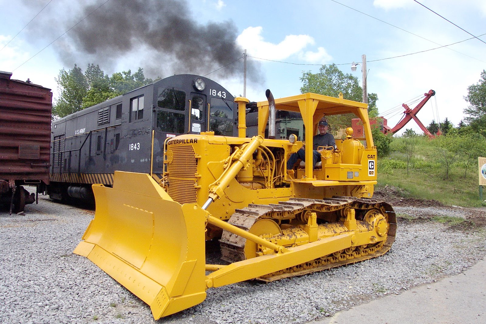 Museum completes restoration of Caterpillar D7E bulldozer - Rochester ...