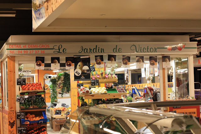 Fresh Local and Best: TRADITIONAL PROVENCAL MARKET - AVIGNON LES HALLES