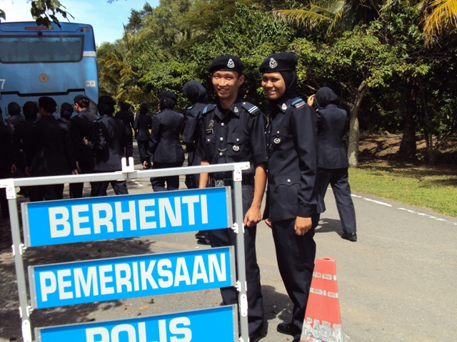 My life: Lawatan ke Unit Udara PDRM Pangkalan Sabah di Kota Kinabalu 2 ...