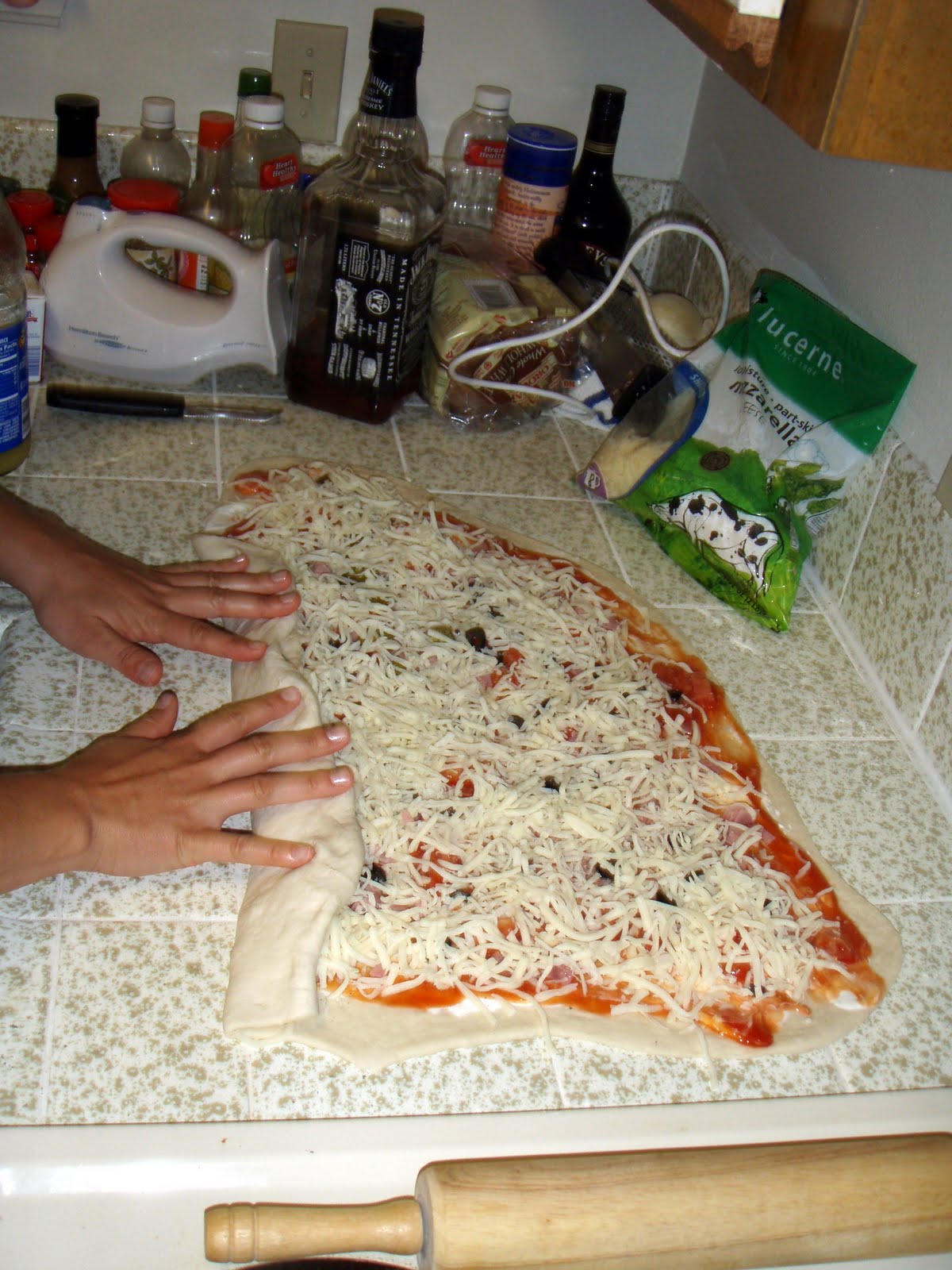 Tasty Makes Happy: Rolled Pizza aka Python Pizza