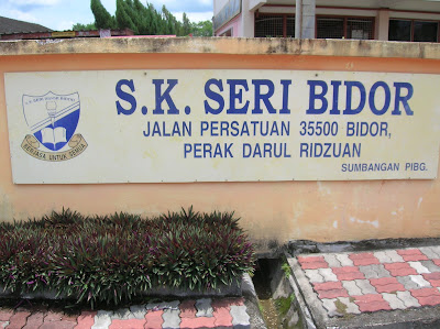SEKOLAH KEBANGSAAN SERI BIDOR: Lokasi dan Panorama Sekolah
