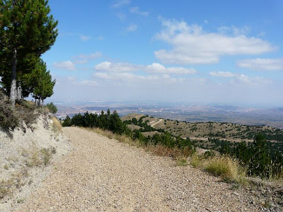 Mis viajes en camper: Turruncún, La Rioja. Subida a peña Isasa