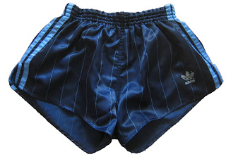 Loucos por short: Short retrô. Adidas anos 80.