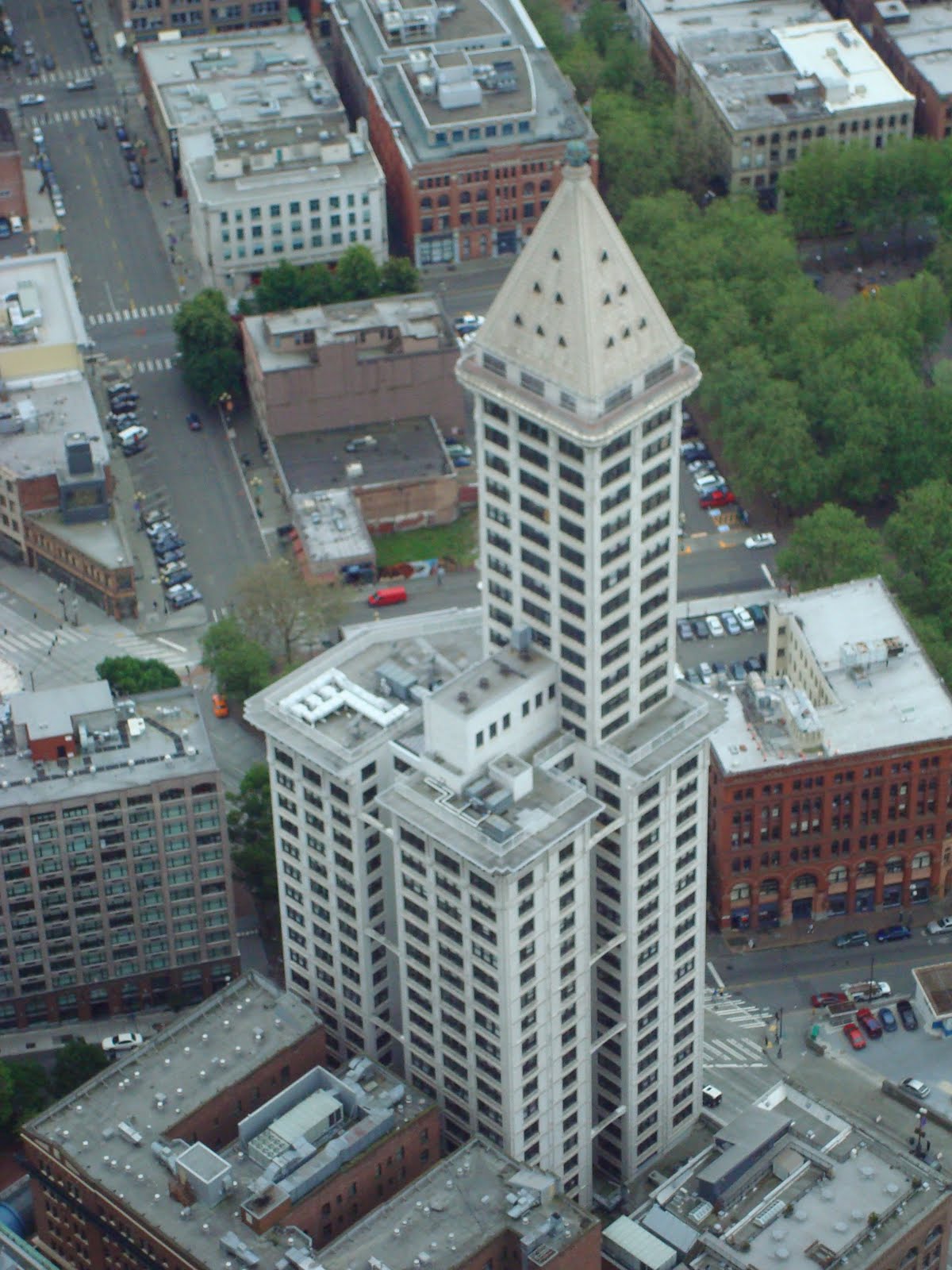 Things to do in Seattle: Smith Tower - $20