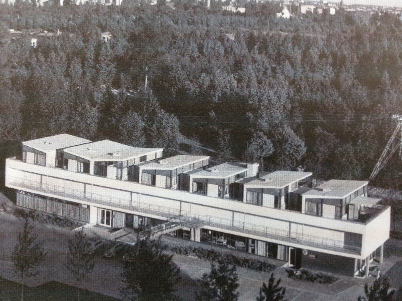 Alejandro Andrada: Eternit House - 1957 - Paul Baumgarten - Compartimos ...