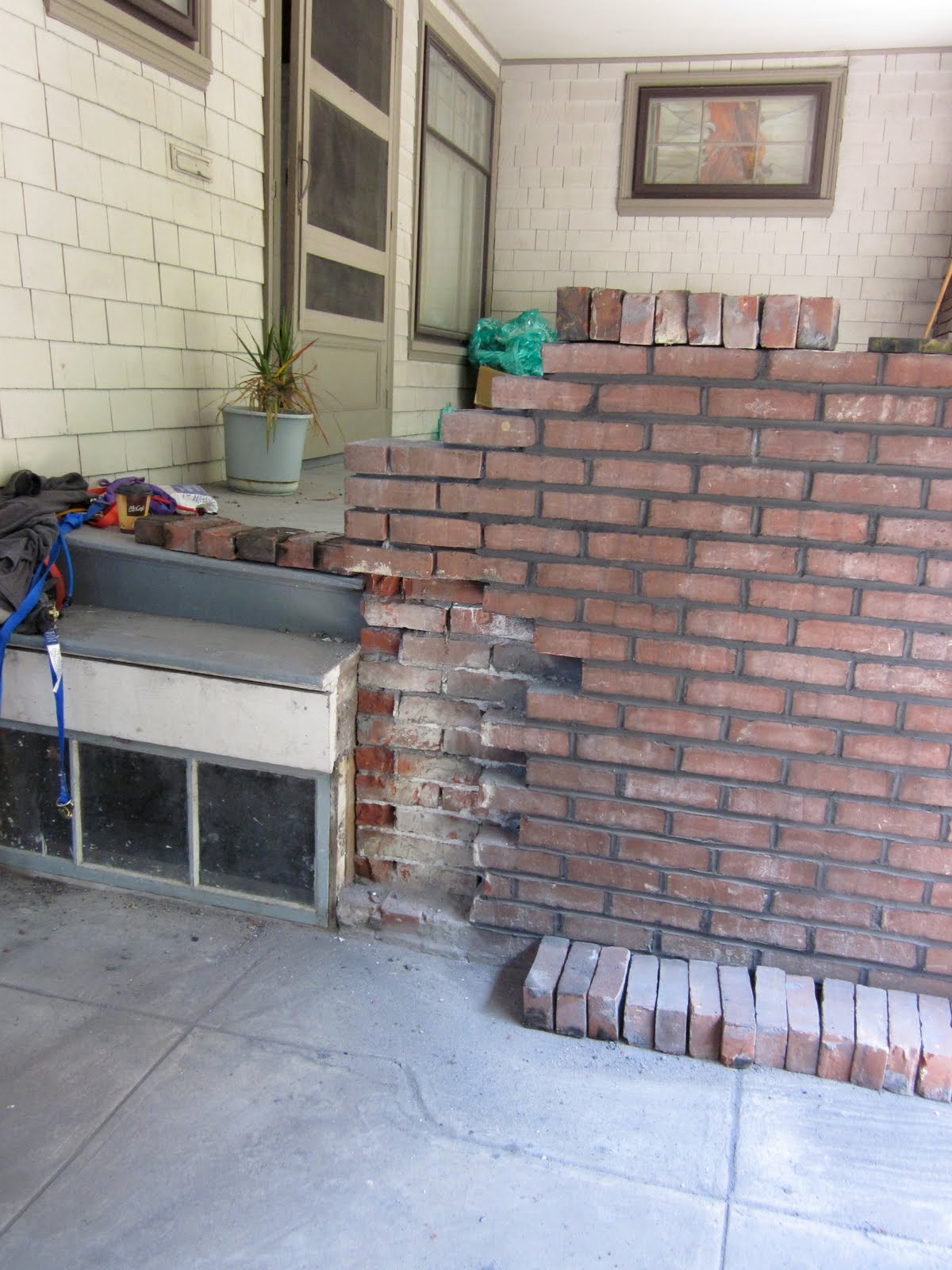 Laurelhurst Craftsman Bungalow: Bad Masonry Fix Patched