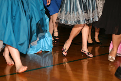 Mormon Prom: Dancing Photos Ready to Download