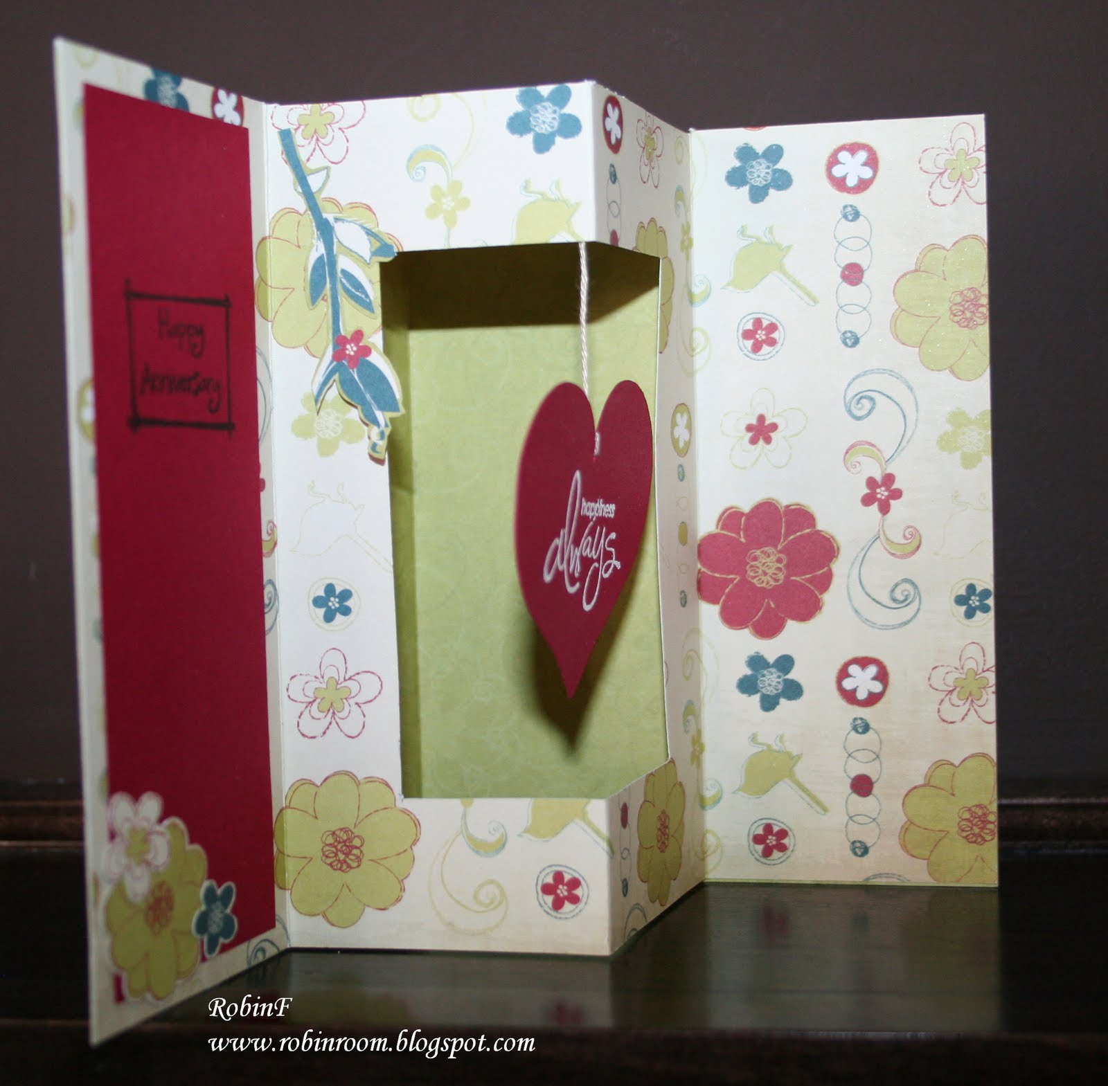 Robin's Room: SPP Pop-Out Card Challenge