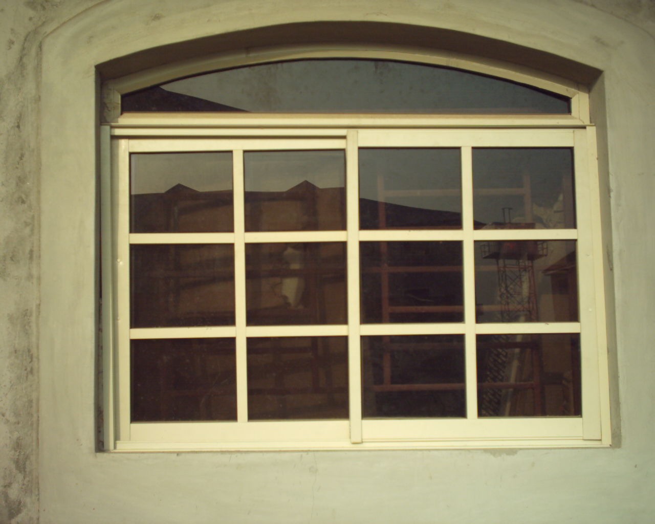 ALUMINIUM WINDOWS AND DOORS: ALUMINUM DOORS AND WINDOWS
