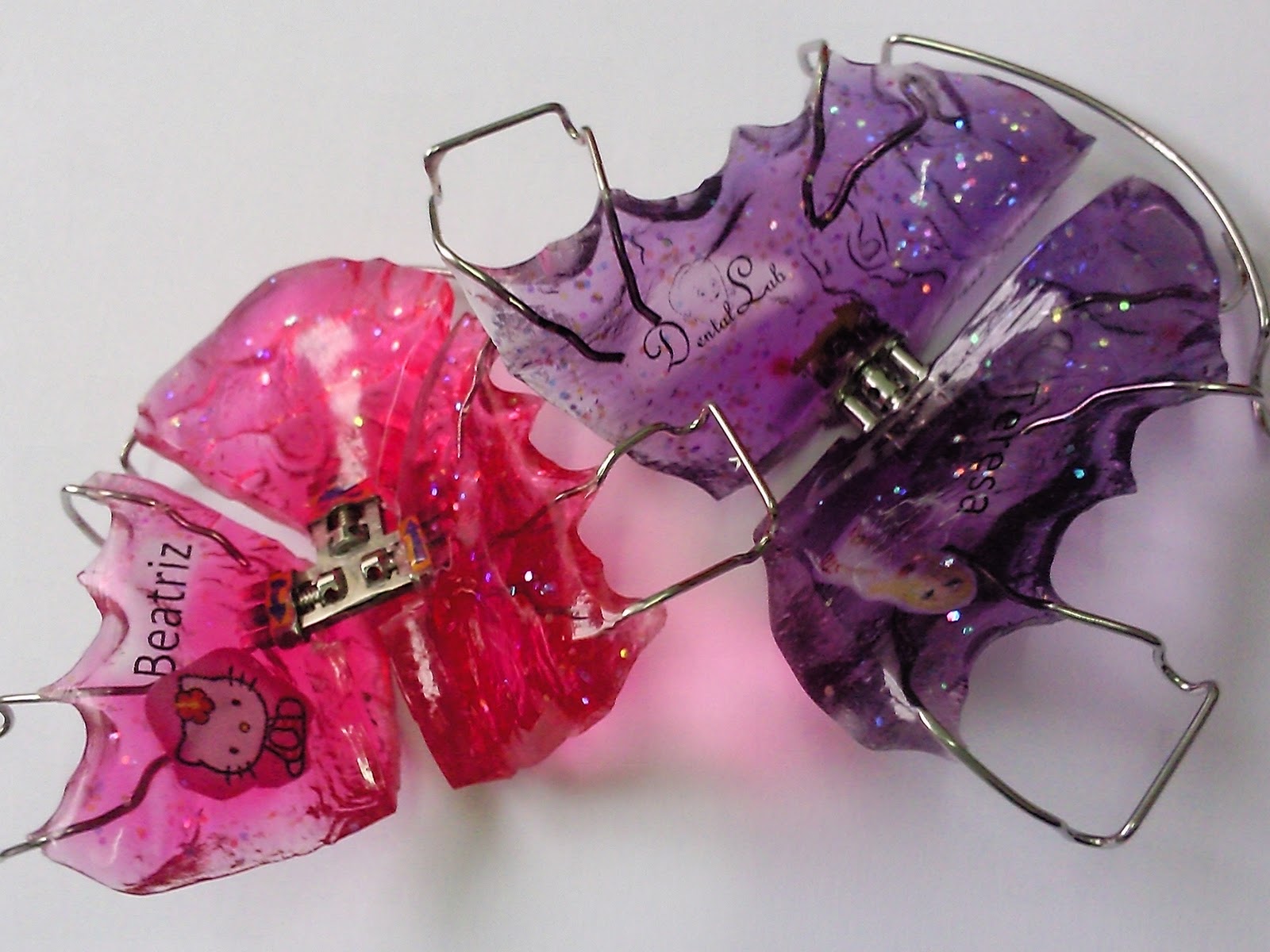 DentalLab: Diversos Aparelhos Ortodônticos Personalizados