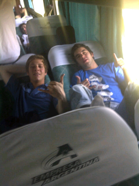 Memes Kpop: Fotos y Videos: Casi Angeles Rumbo a Santa Fe