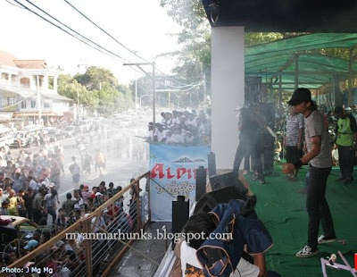 M y a n m a r H u n k s: R Zarni in Thingyan Stage Show