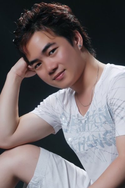 M y a n m a r H u n k s: Kyaw Kyaw