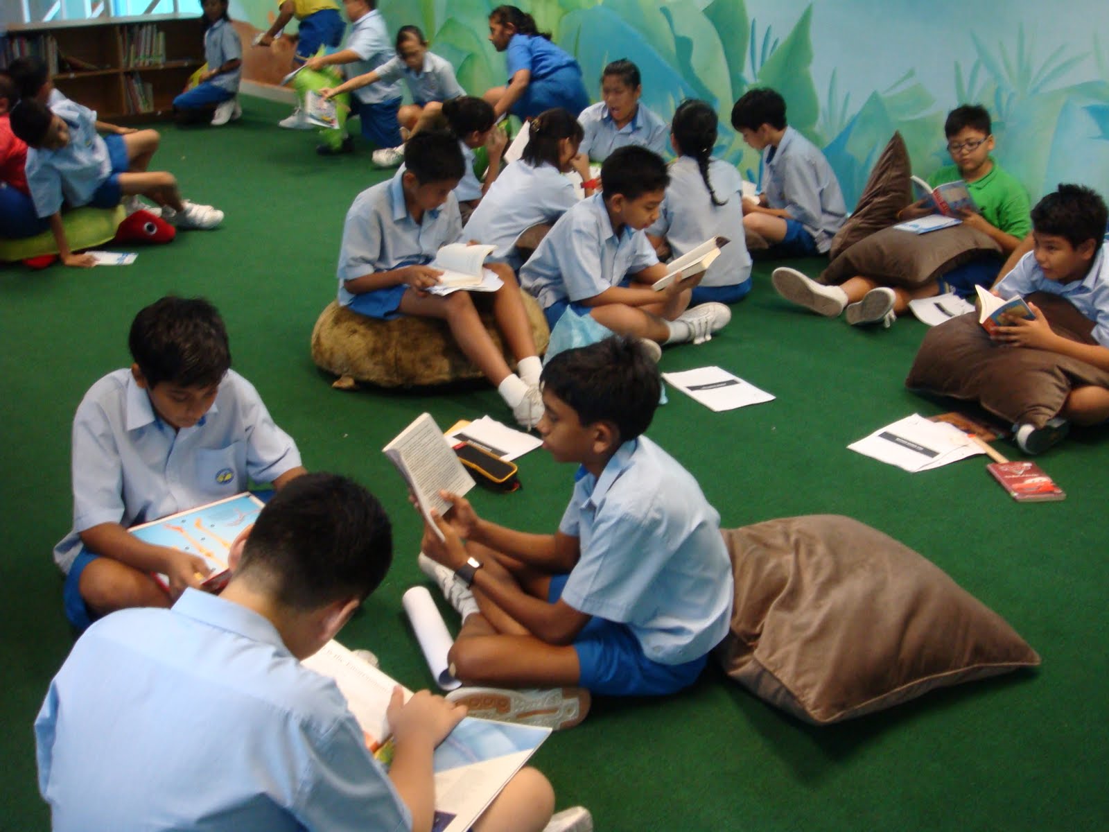 The Library @ Telok Kurau Primary School: Library @ TKPS Picture Gallery