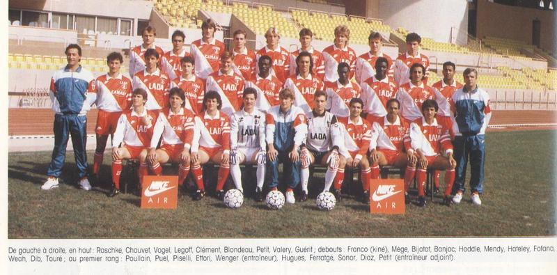 FOOTBALL RETRO: 03 octobre 2010