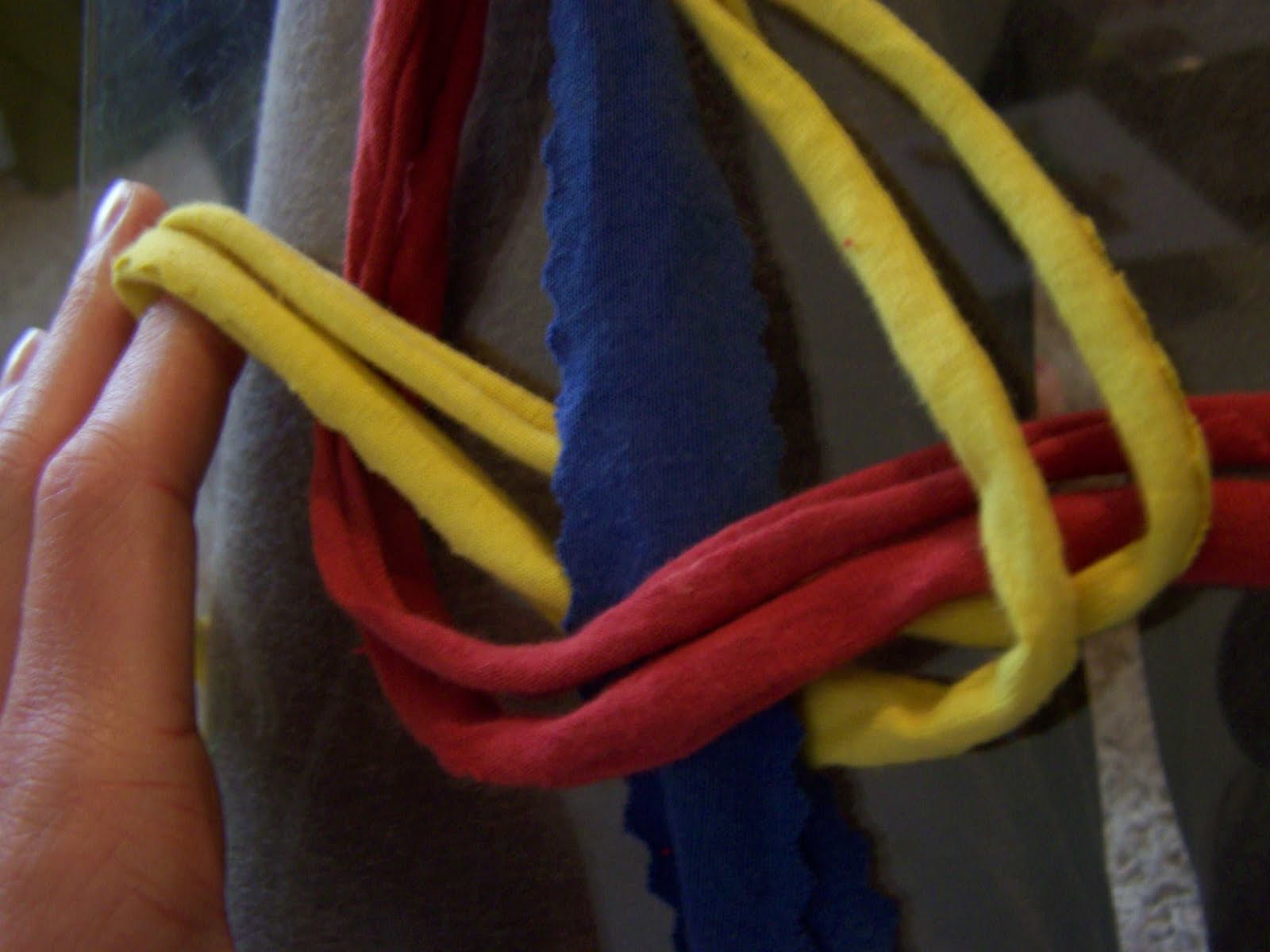 Made by Me. Shared with you.: Chunky Braided Bracelet Tutorial