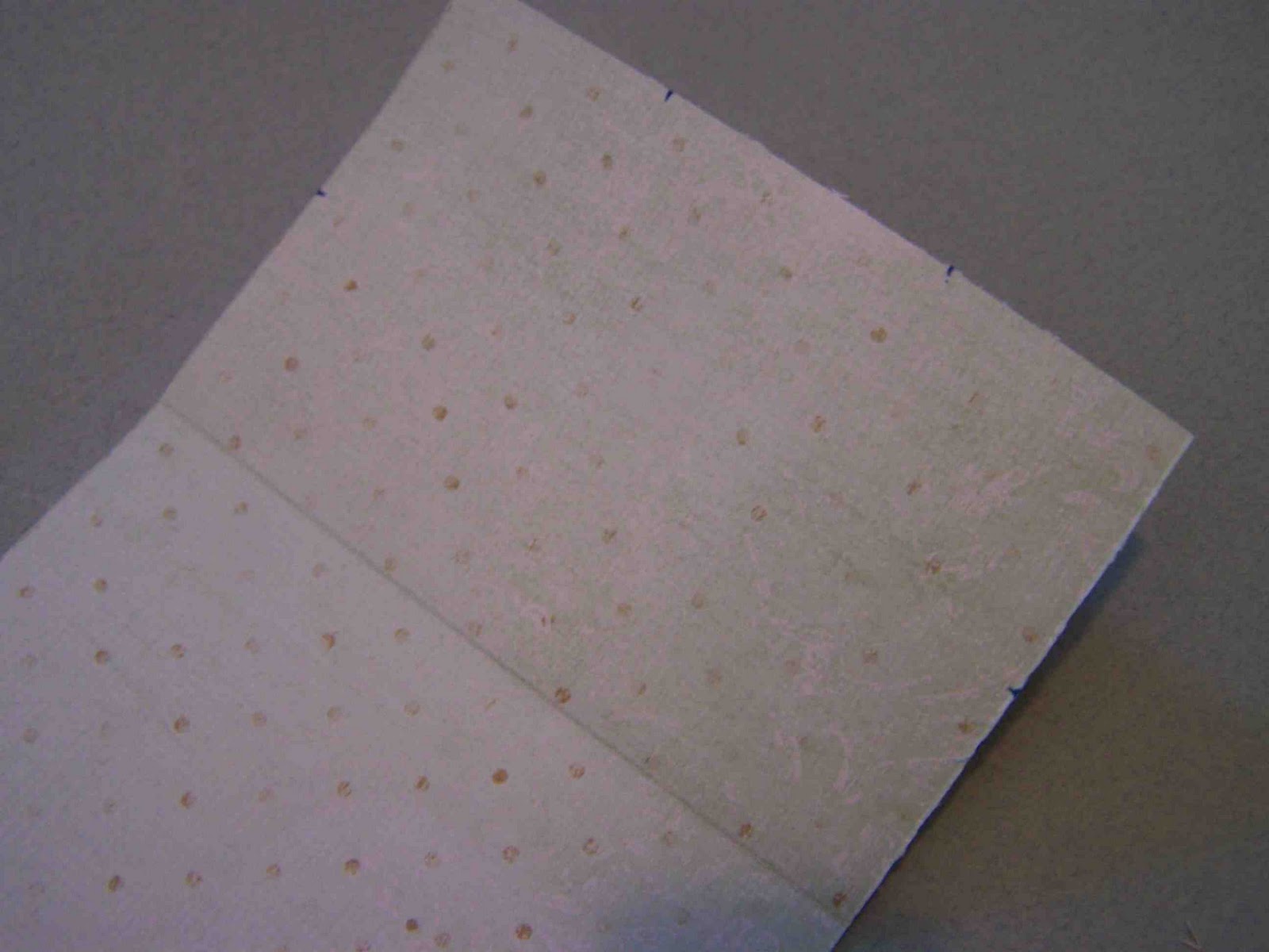 Made by Me. Shared with you.: Quick and Easy Vinyl and Paper Card Wallet