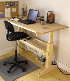 Office Desk | Free Woodworking Project Plans