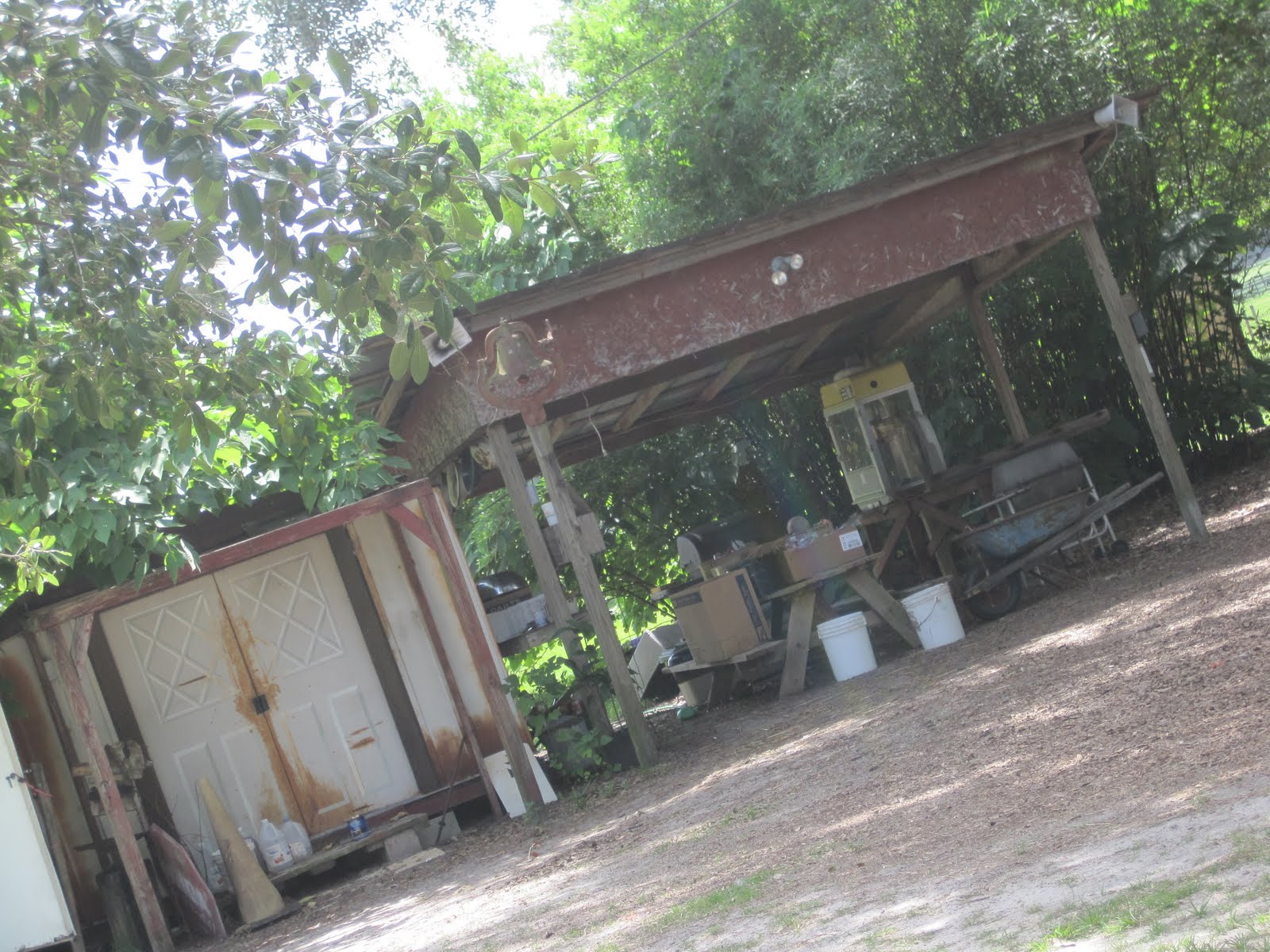 The Neurotic Housewife: Uncle Donald Had A Farm