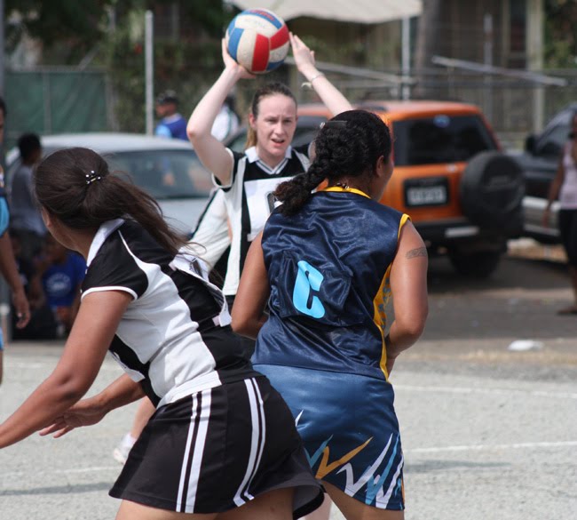 Near the Hoop - Papua New Guinea Netball News